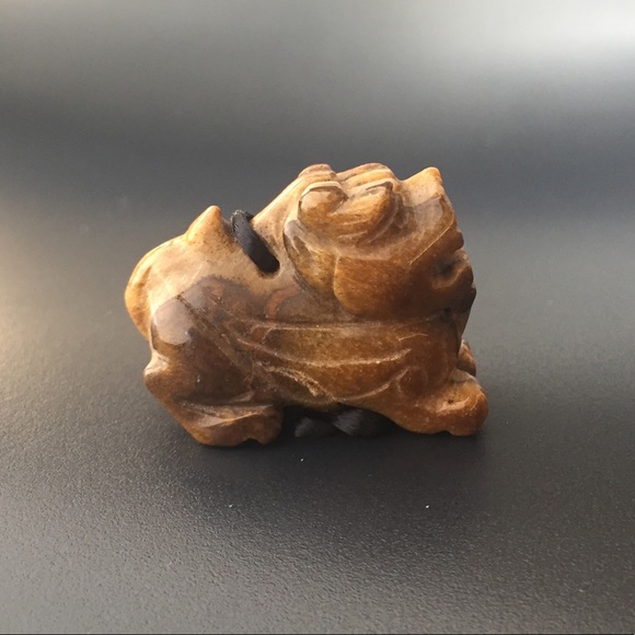 Jewelry | Hand Carved Tiger Eye Pixiu Chinese Dragon Lion | Poshmark